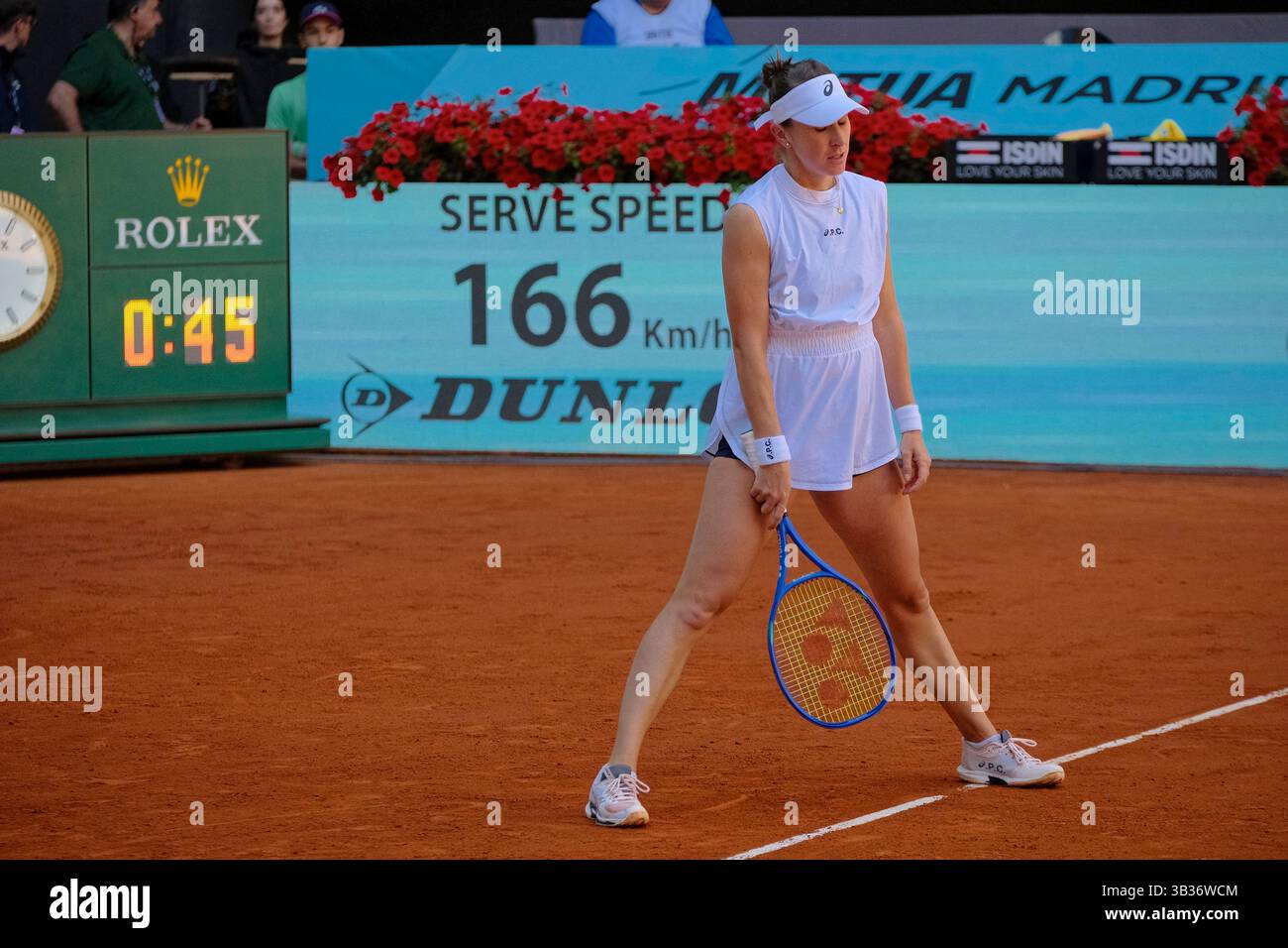 Madrid, Spain. 28th Apr, 2025. Tennis WTA, individual Women: Mutua ...