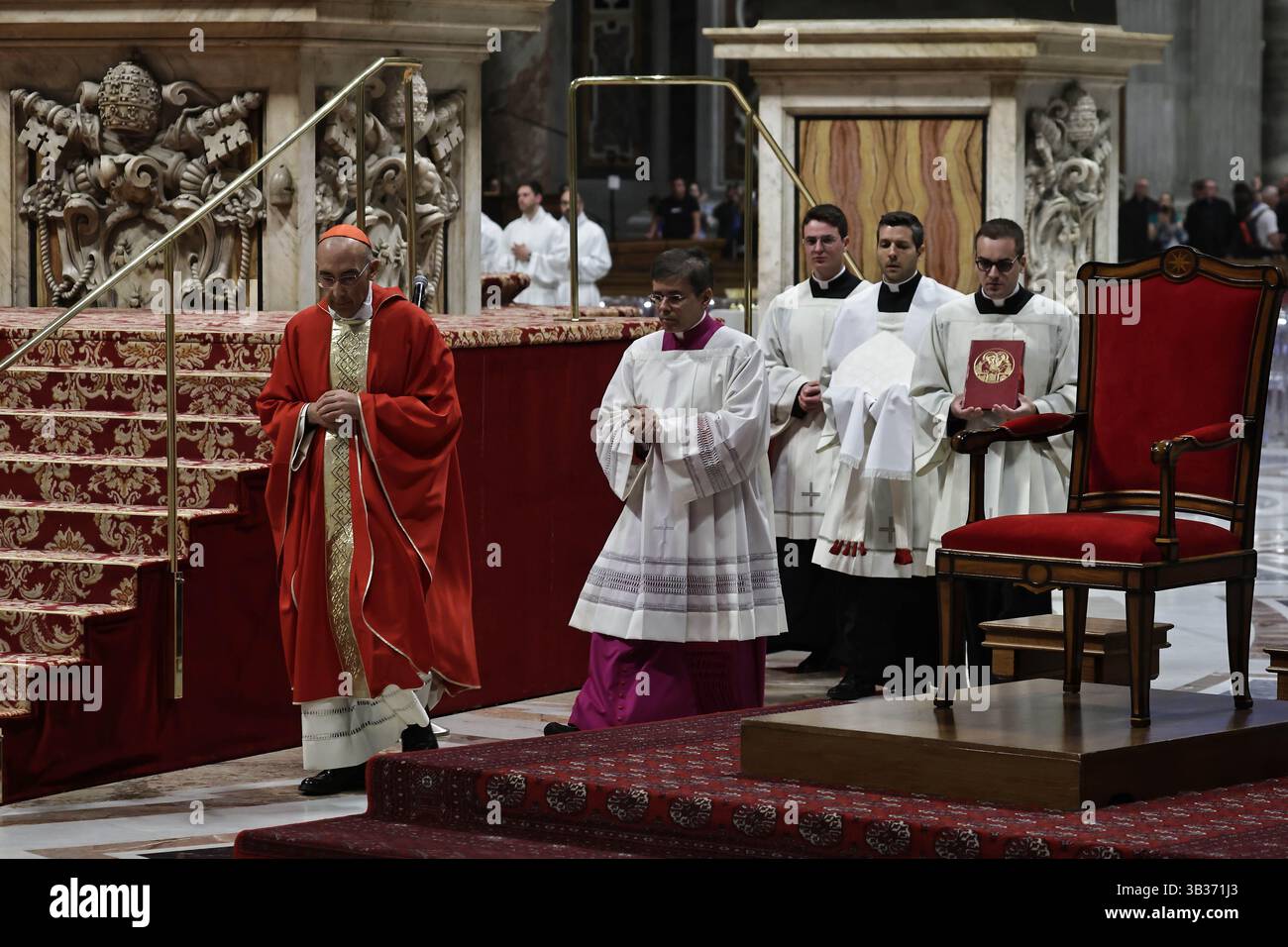 April 28, 2025 - Vatican City. Cardinal Reina celebrates mass in St ...