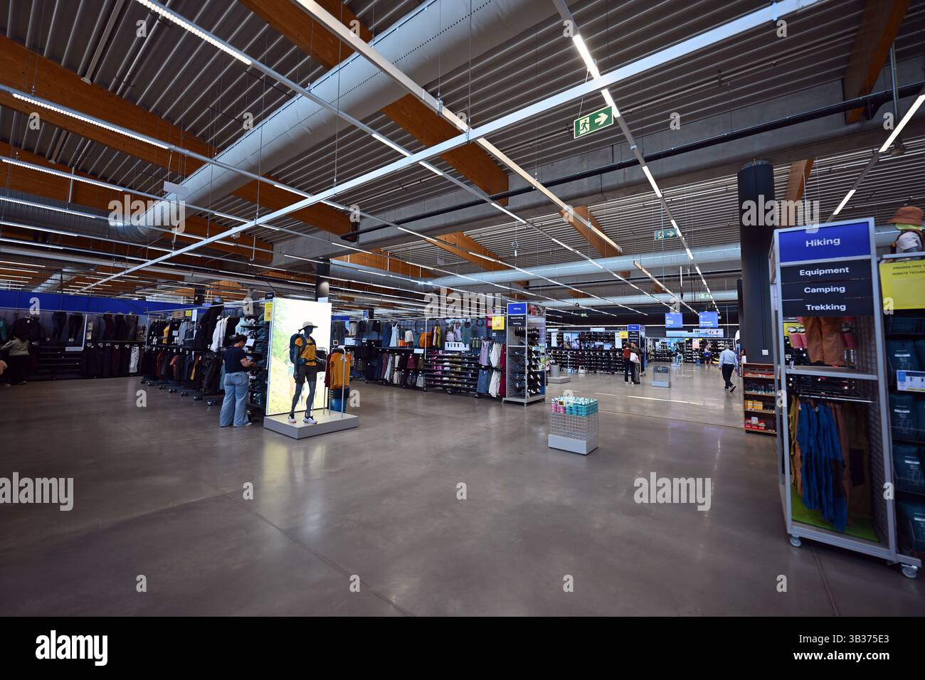 Brussels, Belgium. 28th Apr, 2025. This illustration picture shows the ...