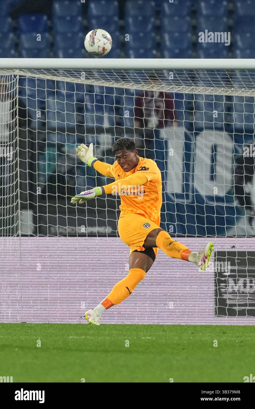 Rome, Italy. 28th Apr, 2025. Zion Suzuki of Parma Calcio during the ...