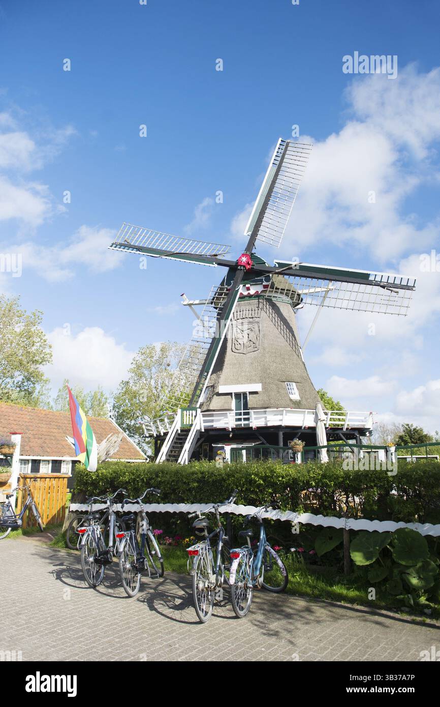Windmill at Dutch wadden island Terschelling village Formerum Stock ...