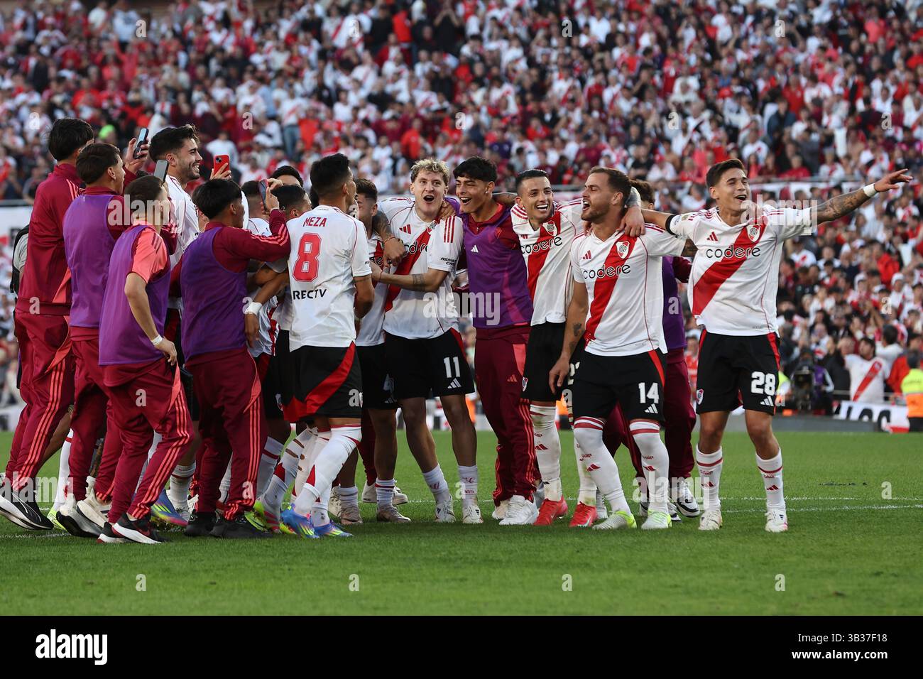 River Plate’s players celebrate after defeating 2-1 Boca Juniors during ...