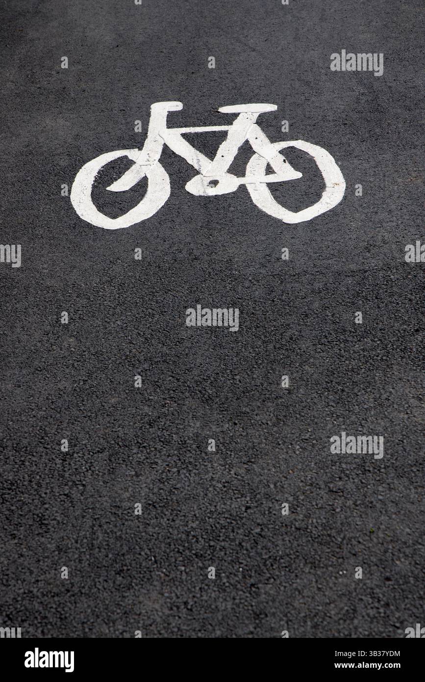 Cycle Path Sign Stock Photo - Alamy