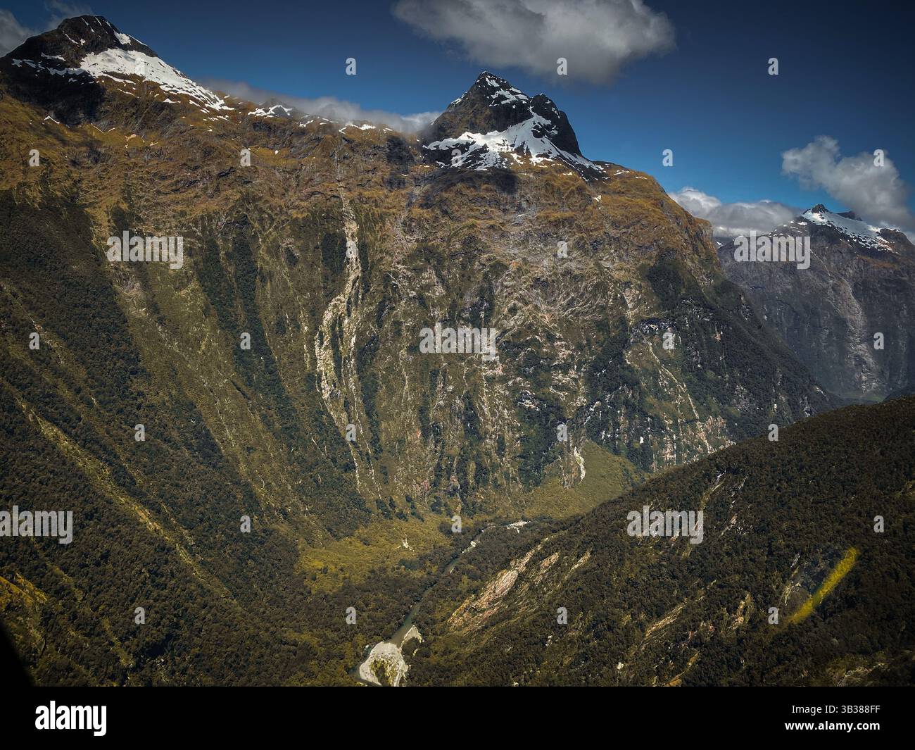 Aerial views of the valley around Mitre Peak, Milford Sound fjords ...