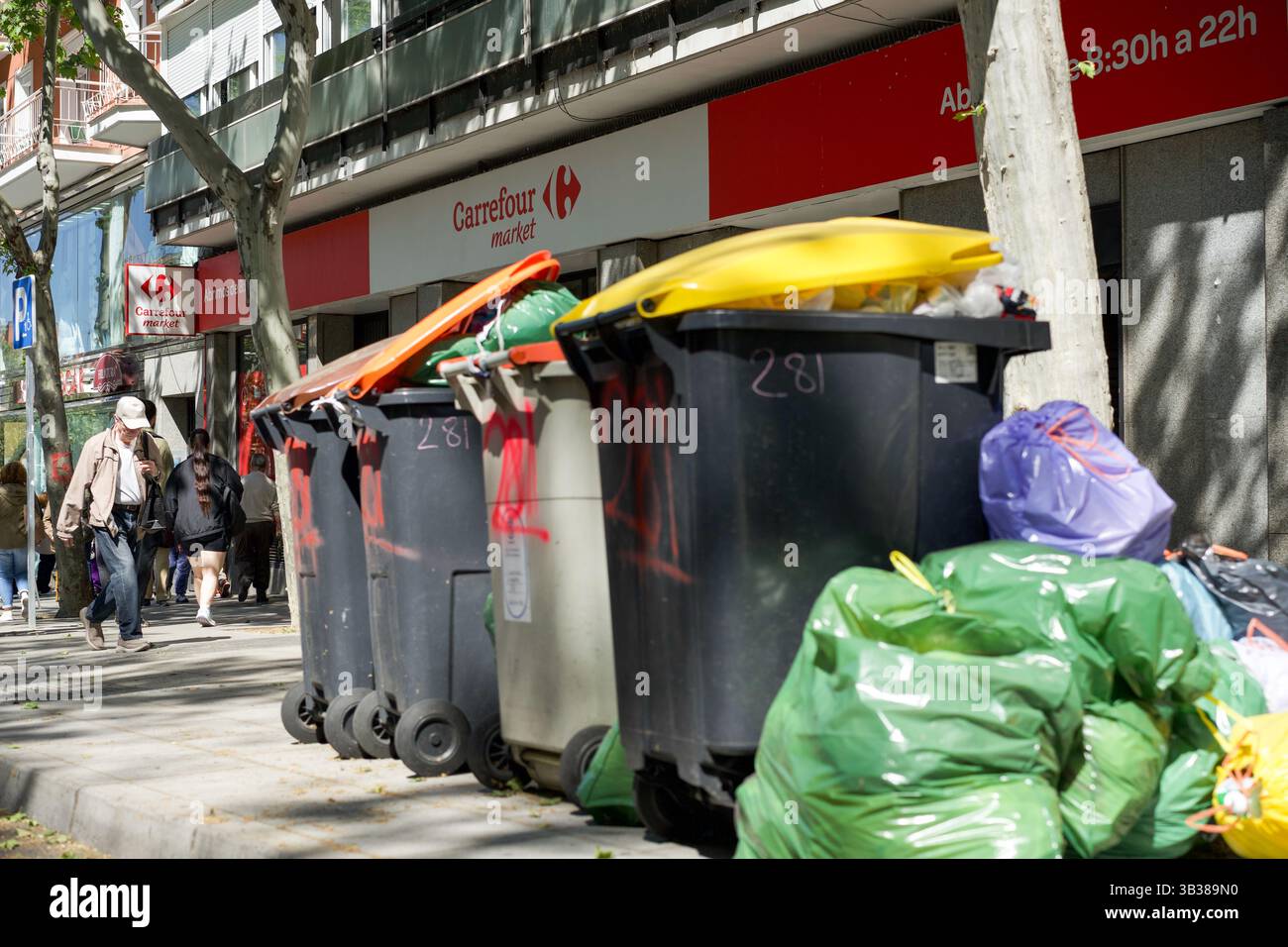 Crisis de residuos hi-res stock photography and images - Alamy