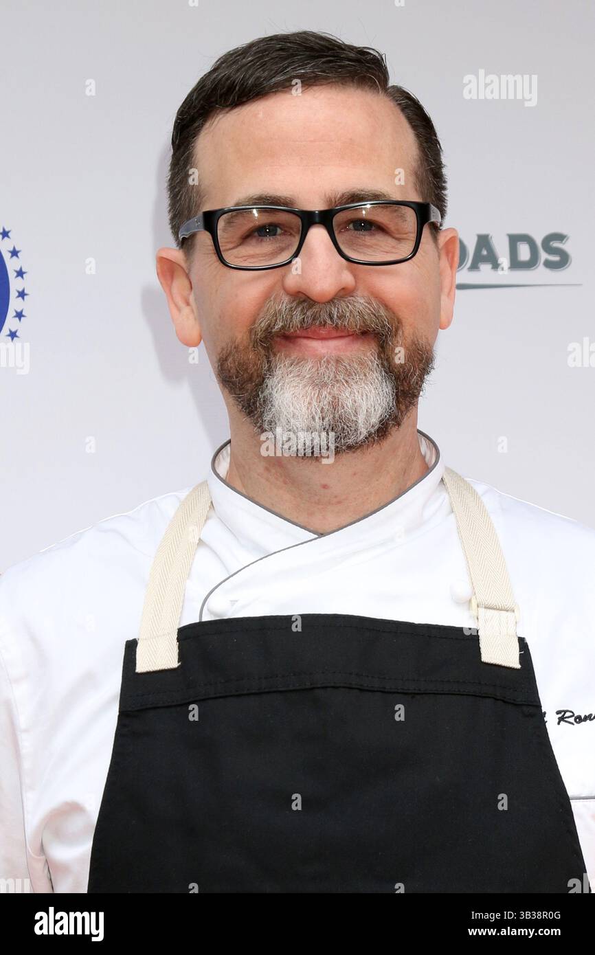 Los Angeles, USA. 28th Apr, 2025. LOS ANGELES - APR 27: Chef Tal Ronnen ...