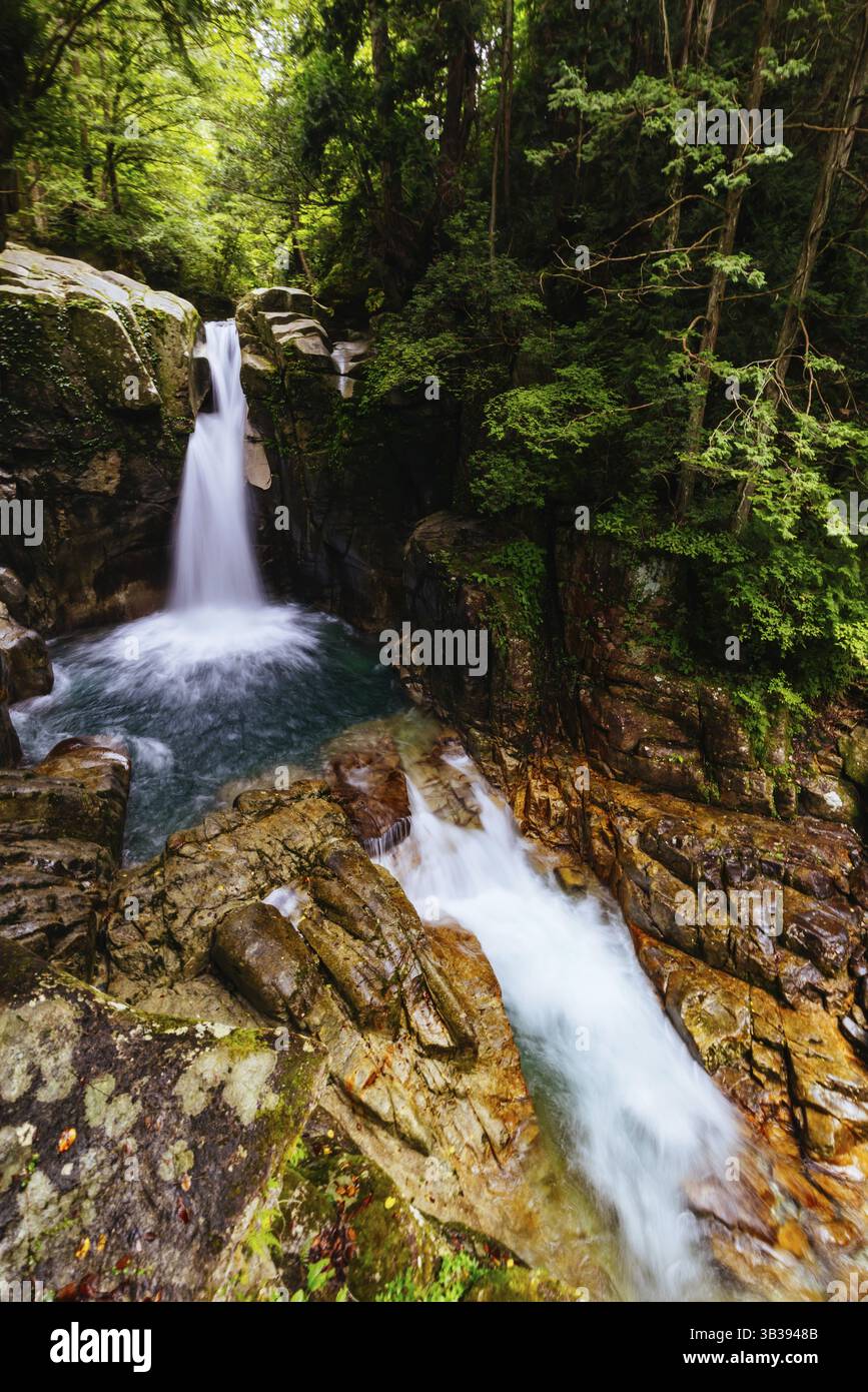 The magnificent Ryujin Falls and iconic red bridge at the start of ...