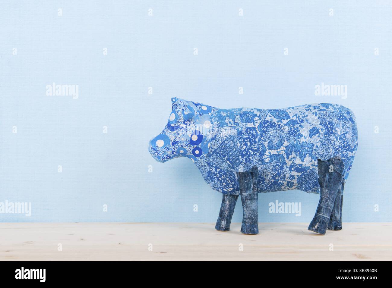 Dutch handicrafts hi-res stock photography and images - Alamy