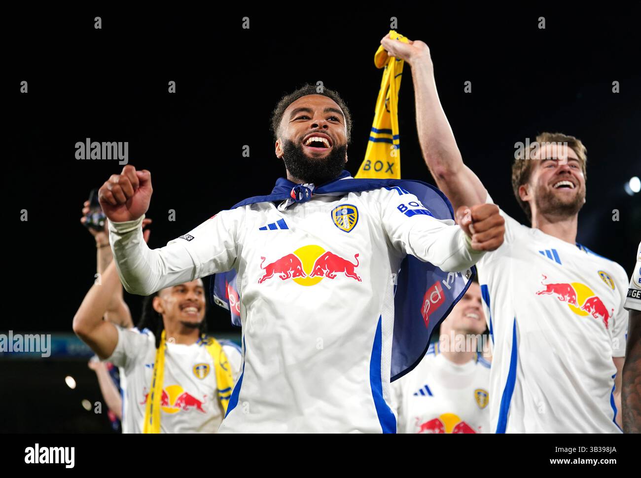 Leeds United's Jayden Bogle celebrates promotion to the Premier League ...
