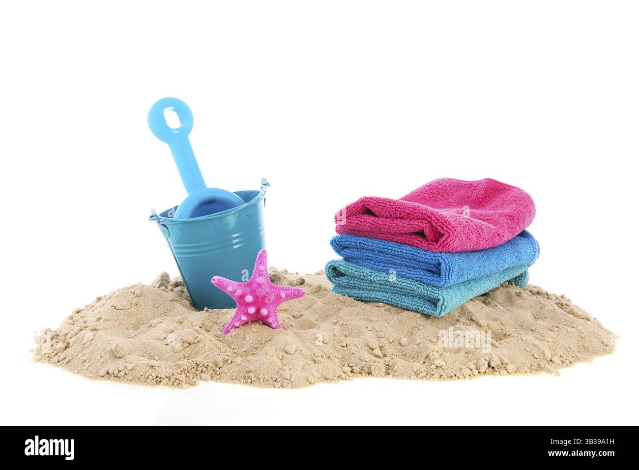 Play sand on beach Cut Out Stock Images & Pictures - Alamy