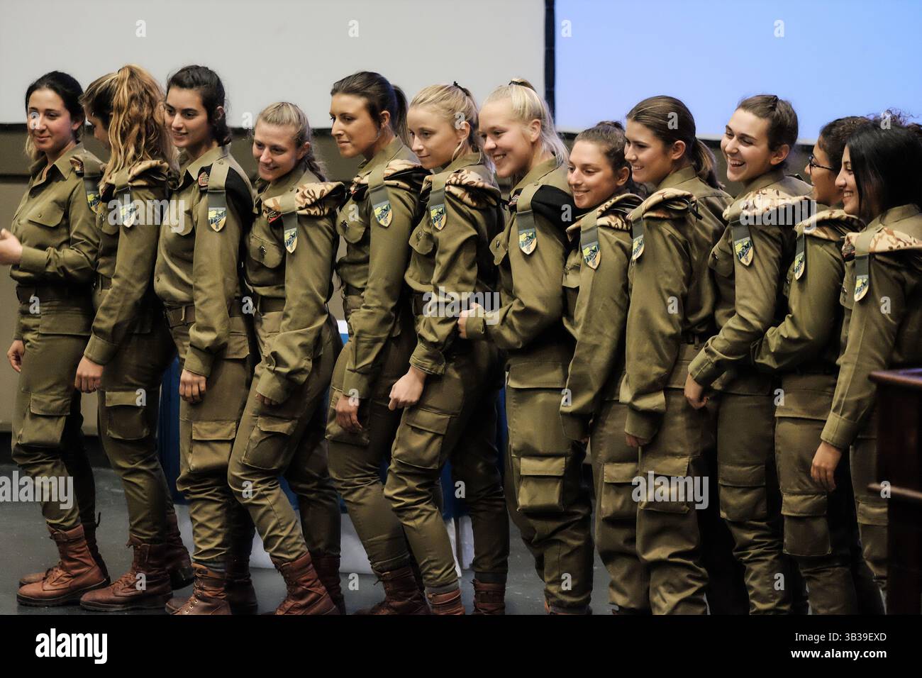 December 5, 2017 - Latrun, Israel - 13 female IDF soldiers graduate ...