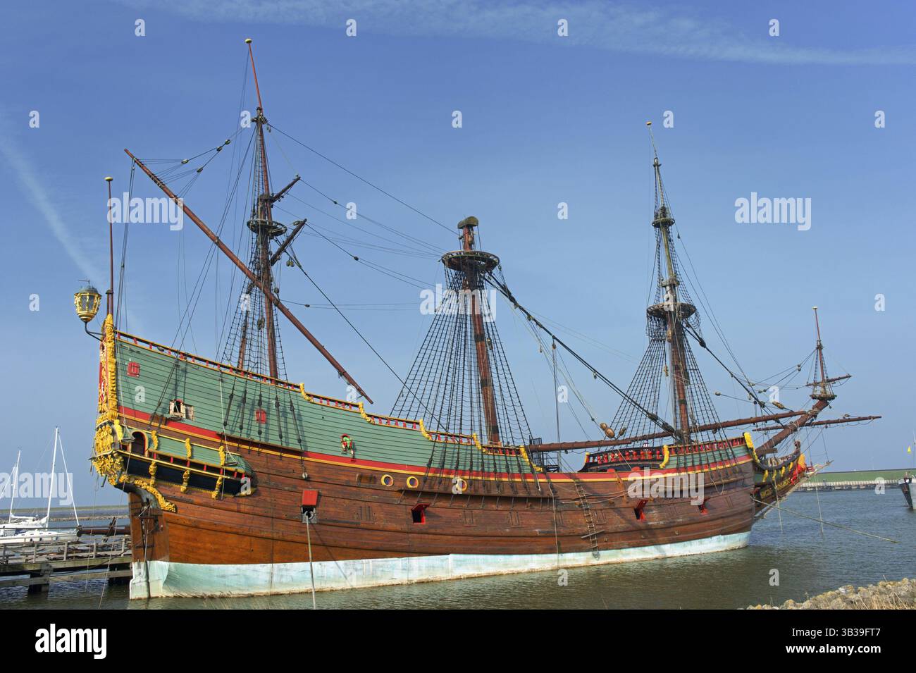 Replica of a old Dutch galleon the VOC Batavia Stock Photo - Alamy