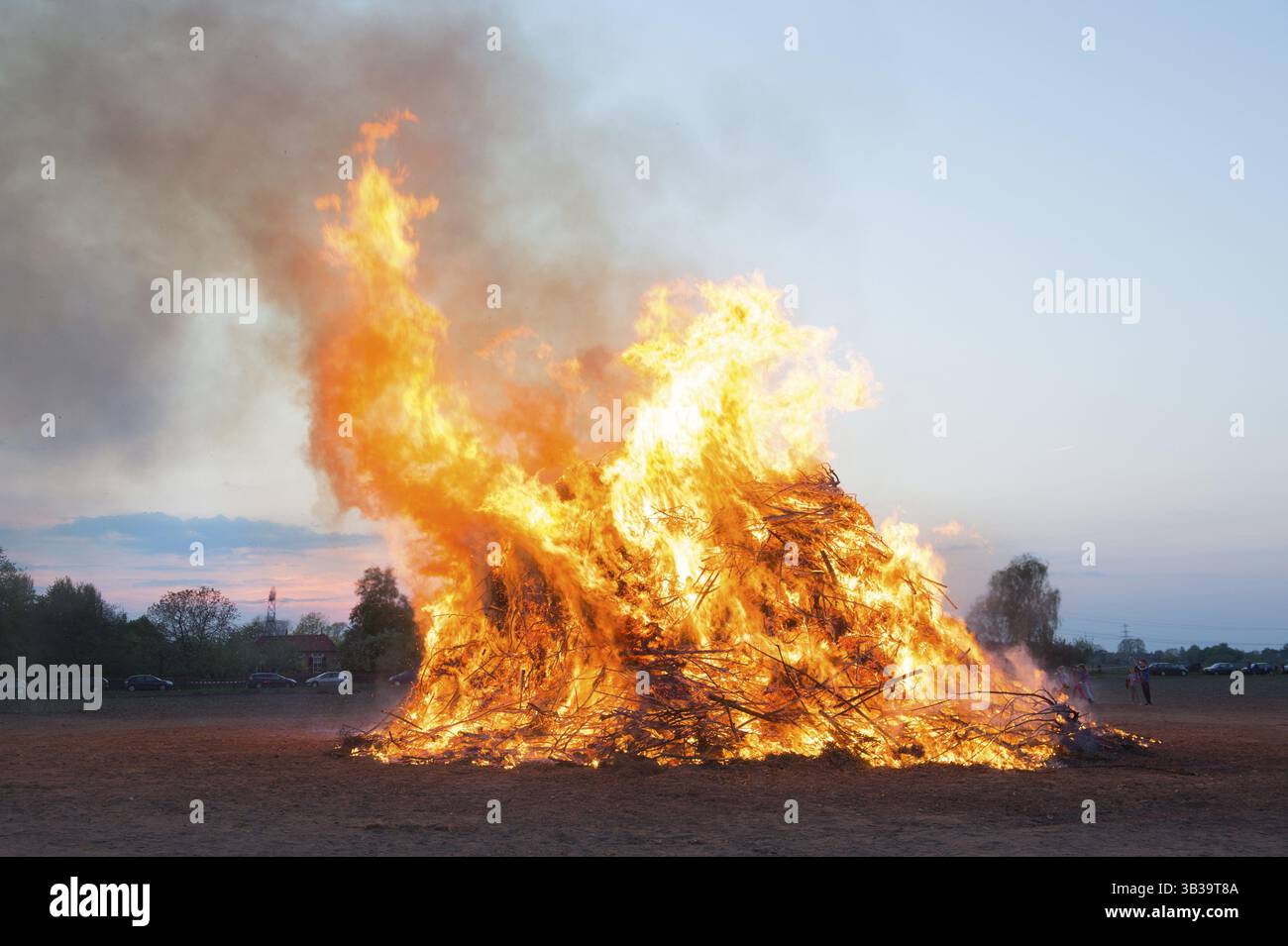 Traditional easter fire in Holland Stock Photo - Alamy
