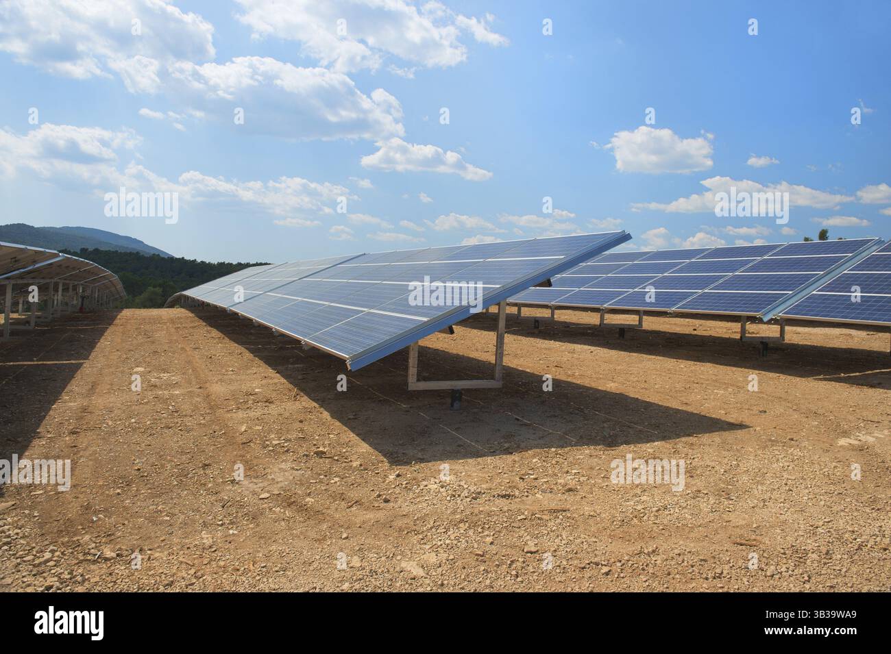 Solar panels plant hi-res stock photography and images - Alamy