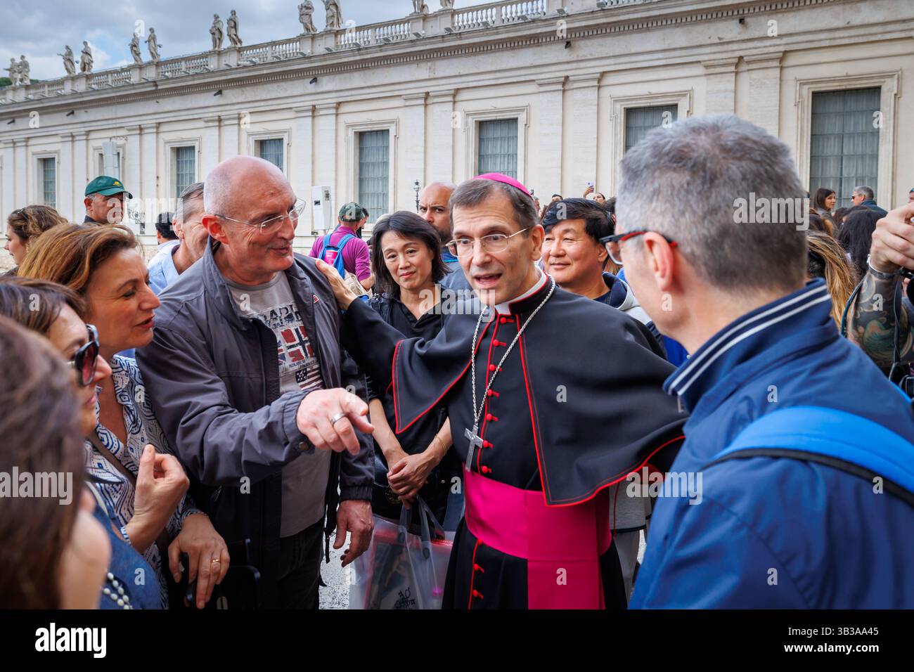 Cardinal blesses some Christian faithful Vatican City, Vatican - April ...