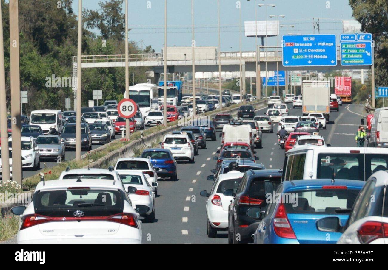 Numerous cars in a traffic jam during the widespread power blackout. On ...