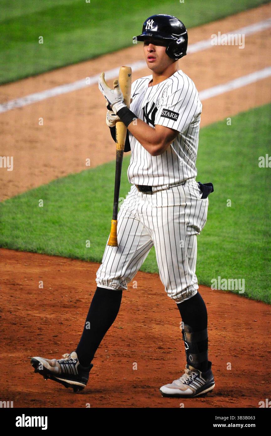 New York Yankees shortstop Anthony Volpe (11) during the second game of ...