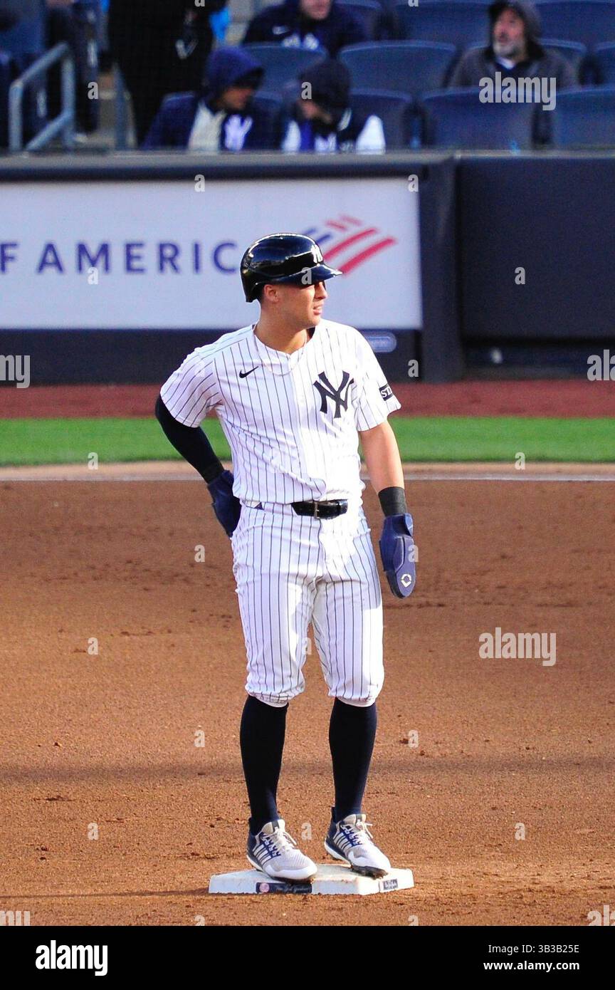 New York Yankees shortstop Anthony Volpe (11) during the second game of ...