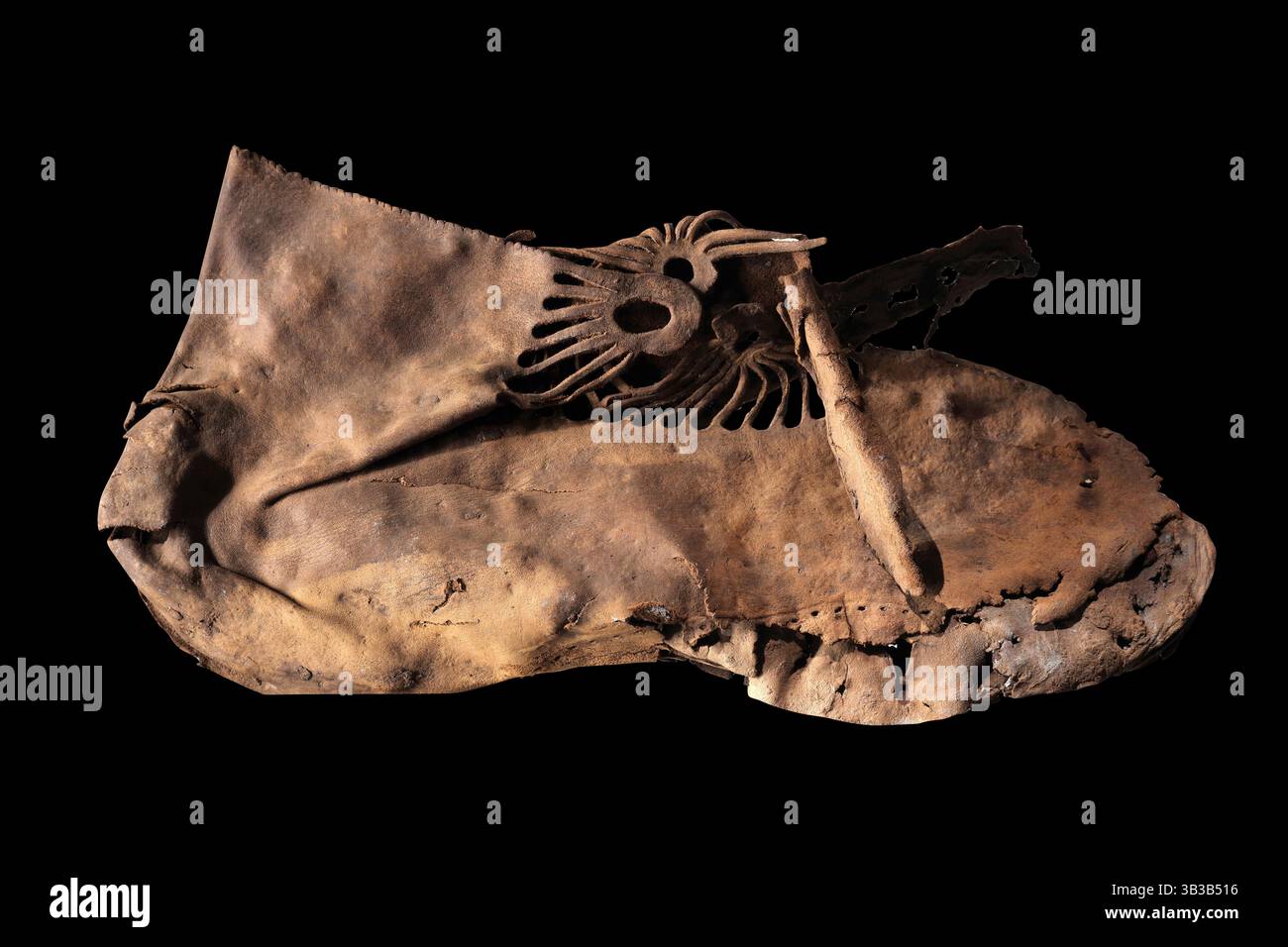 March 18, 2016 - Hadrian'S Wall - Roman leather carbatina shoe (made ...
