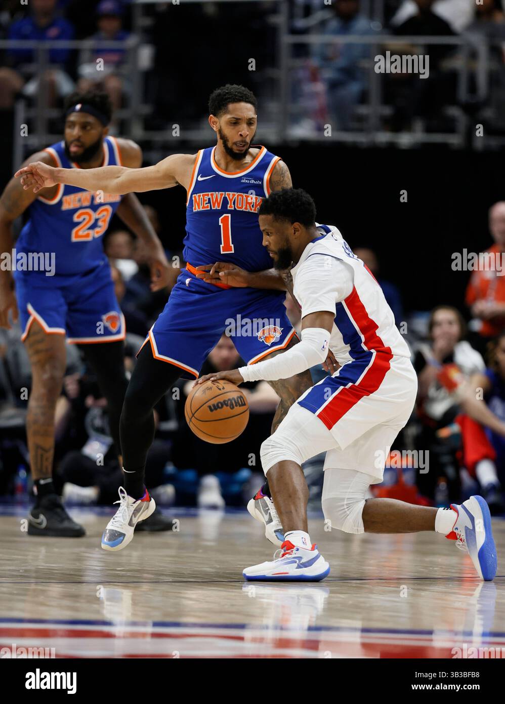 Detroit Pistons guard Malik Beasley (5) drives against New York Knicks ...