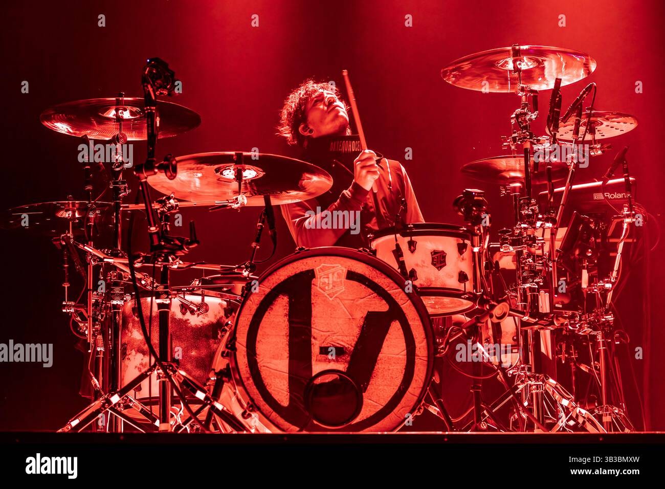 Milan, Italy. 28th Apr, 2025. The American duo TWENTY ONE PILOTS ...