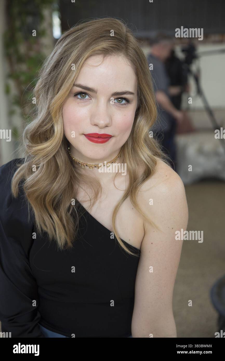 Willa fitzgerald hi-res stock photography and images - Alamy