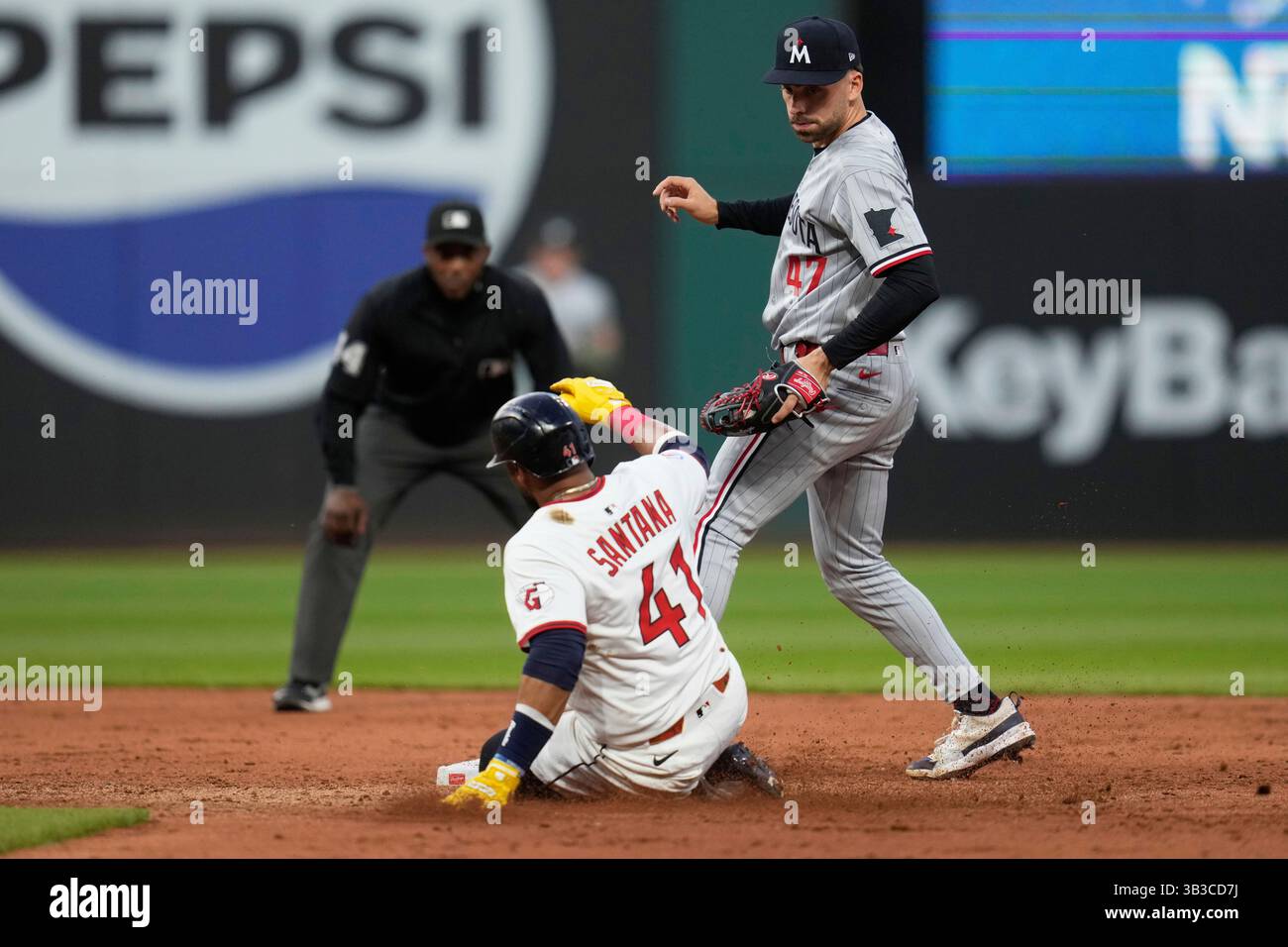 Minnesota Twins second baseman Edouard Julien (47) forces out Cleveland ...