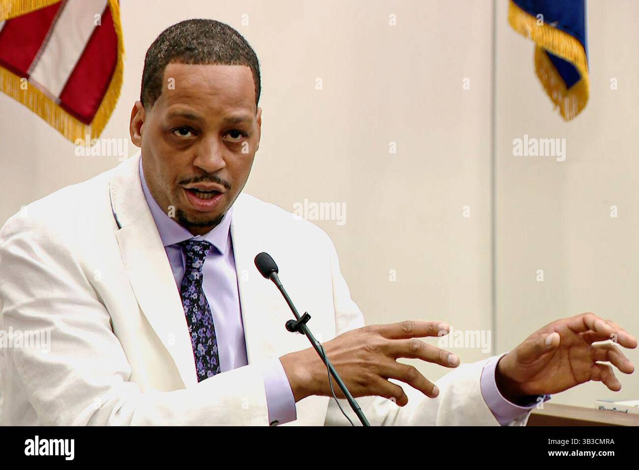 Witness Wayne Butler testifies during the first day of trial for former ...