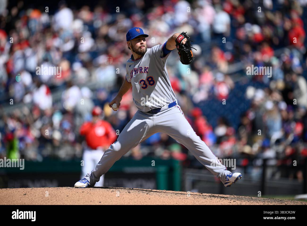 New York Mets starting pitcher Tylor Megill (38) in action during a ...