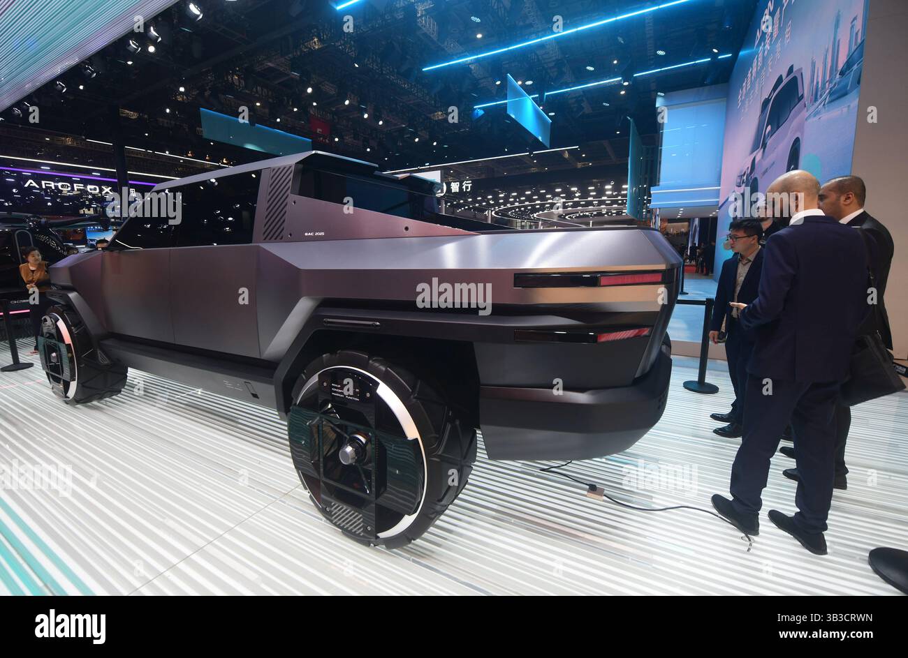 Audiences watched GAC Group's electric concept PICKUP truck GAC PICKUP ...