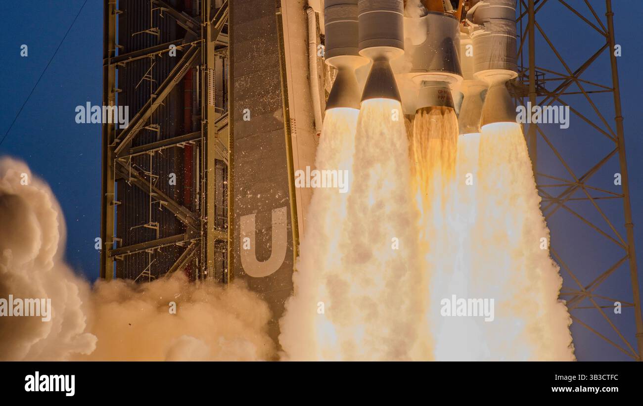 Cape Canaveral, Florida, USA. 28th Apr, 2025. A United Launch Alliance ...