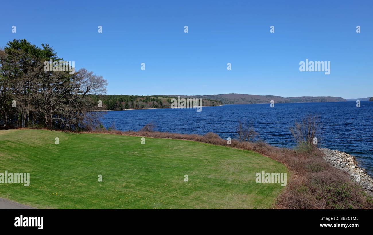 Quabbin reservoir massachusetts hi-res stock photography and images - Alamy