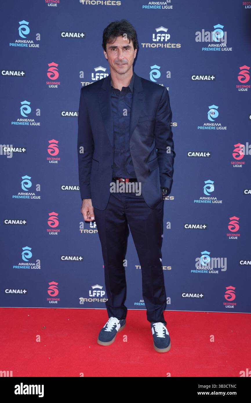 Paris, France. 28th Apr, 2025. Lionel Letizi attends LFFP Trophies in ...