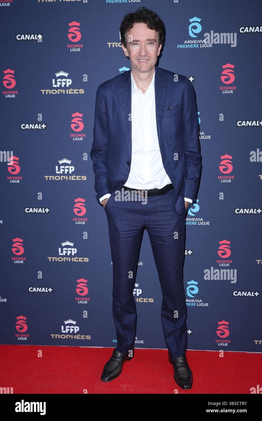 Paris, France. 28th Apr, 2025. Antoine Arnault attends LFFP Trophies in ...