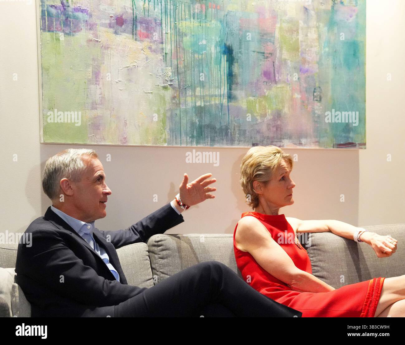 Canada's new Prime Minister and Liberal Leader Mark Carney and his wife ...
