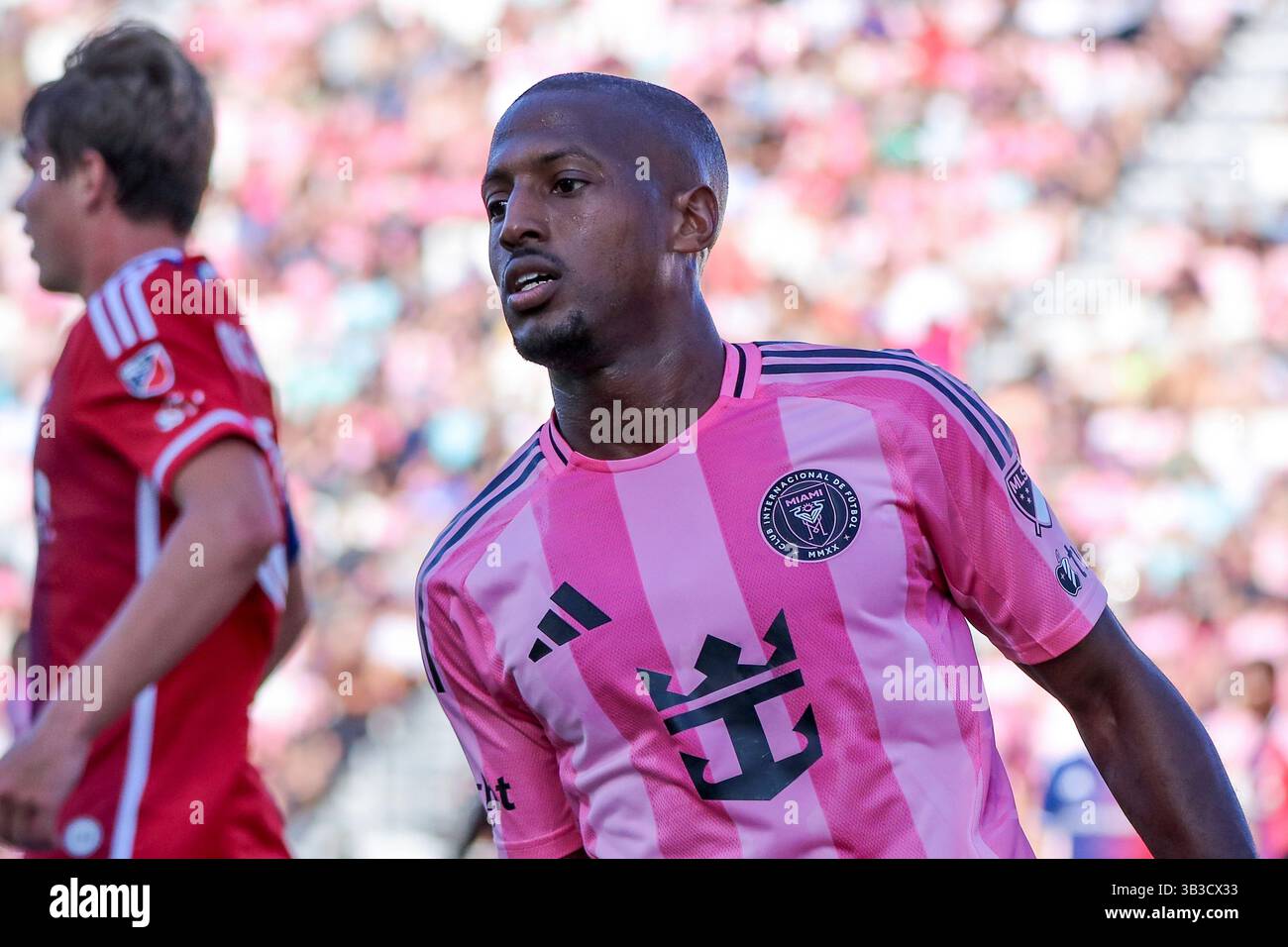 FORT LAUDERDALE, FL - APRIL 27: Fafa Picault (7) of Inter Miami CF ...