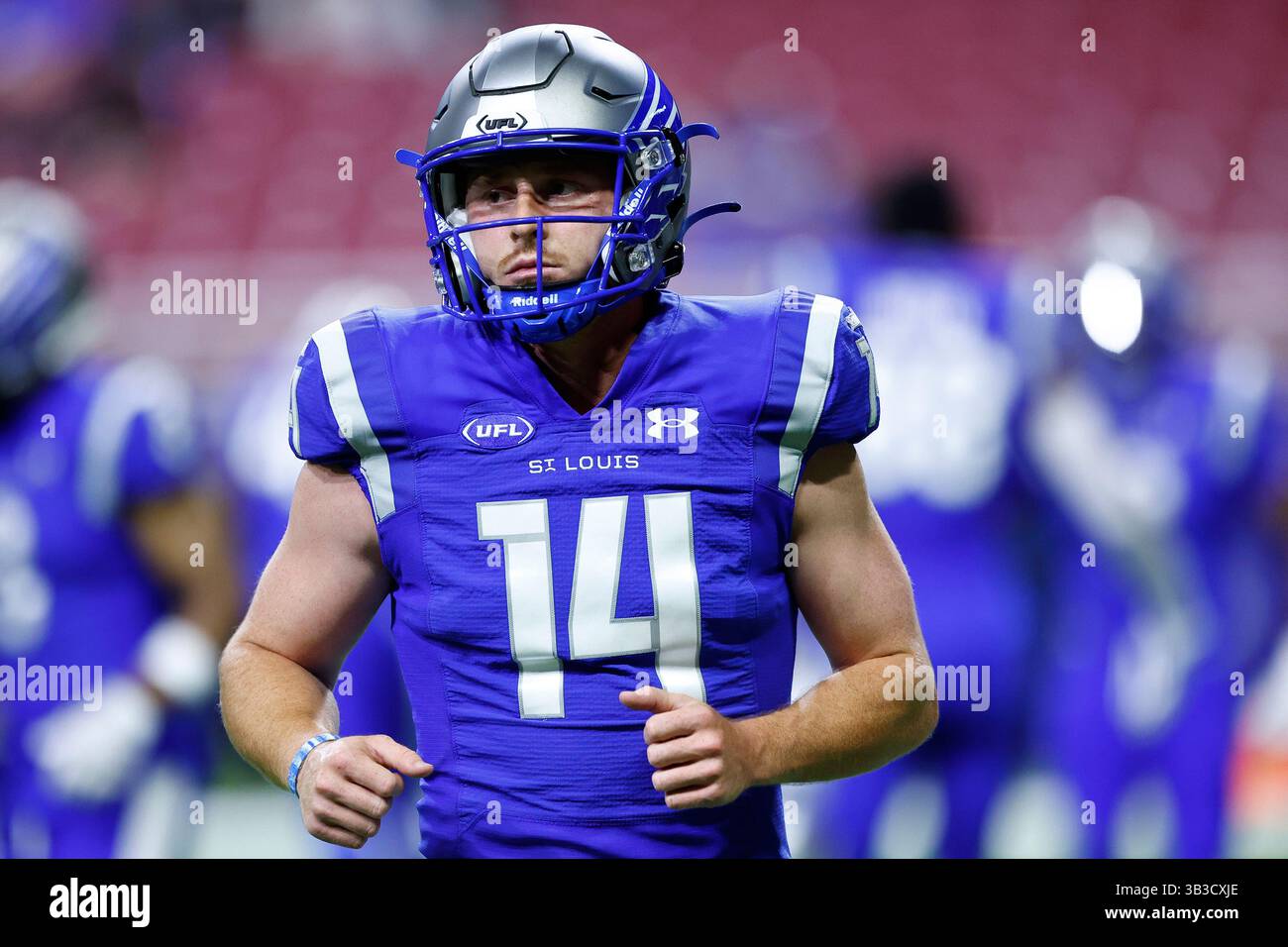 ST. LOUIS, MO - APRIL 26: St. Louis Battlehawks quarterback Max Duggan ...