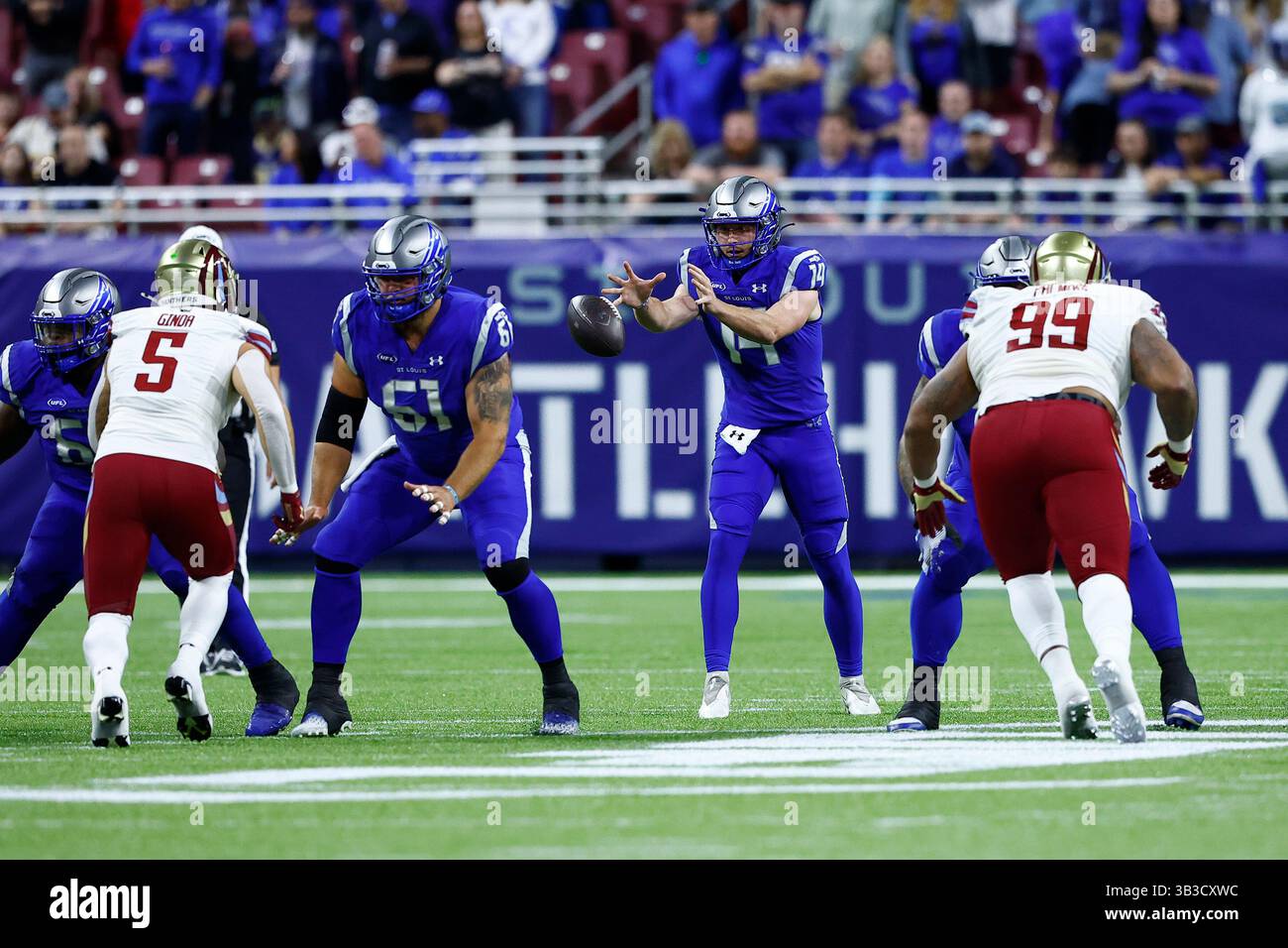 ST. LOUIS, MO - APRIL 26: St. Louis Battlehawks quarterback Max Duggan ...