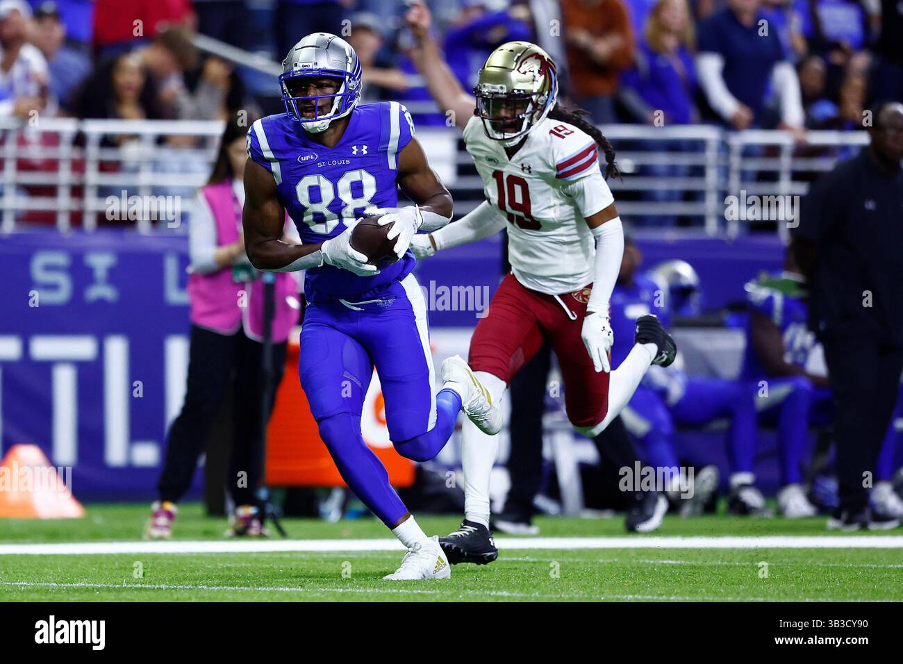 ST. LOUIS, MO - APRIL 26: St. Louis Battlehawks wide receiver Hakeem ...