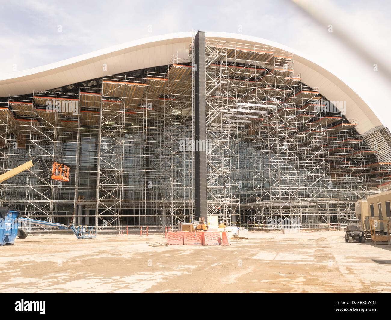 Las Vegas Convention Center - 08 April, 2025 - Center Hall Construction ...