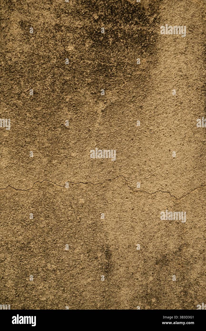 Distressed wallpaper hi-res stock photography and images - Alamy