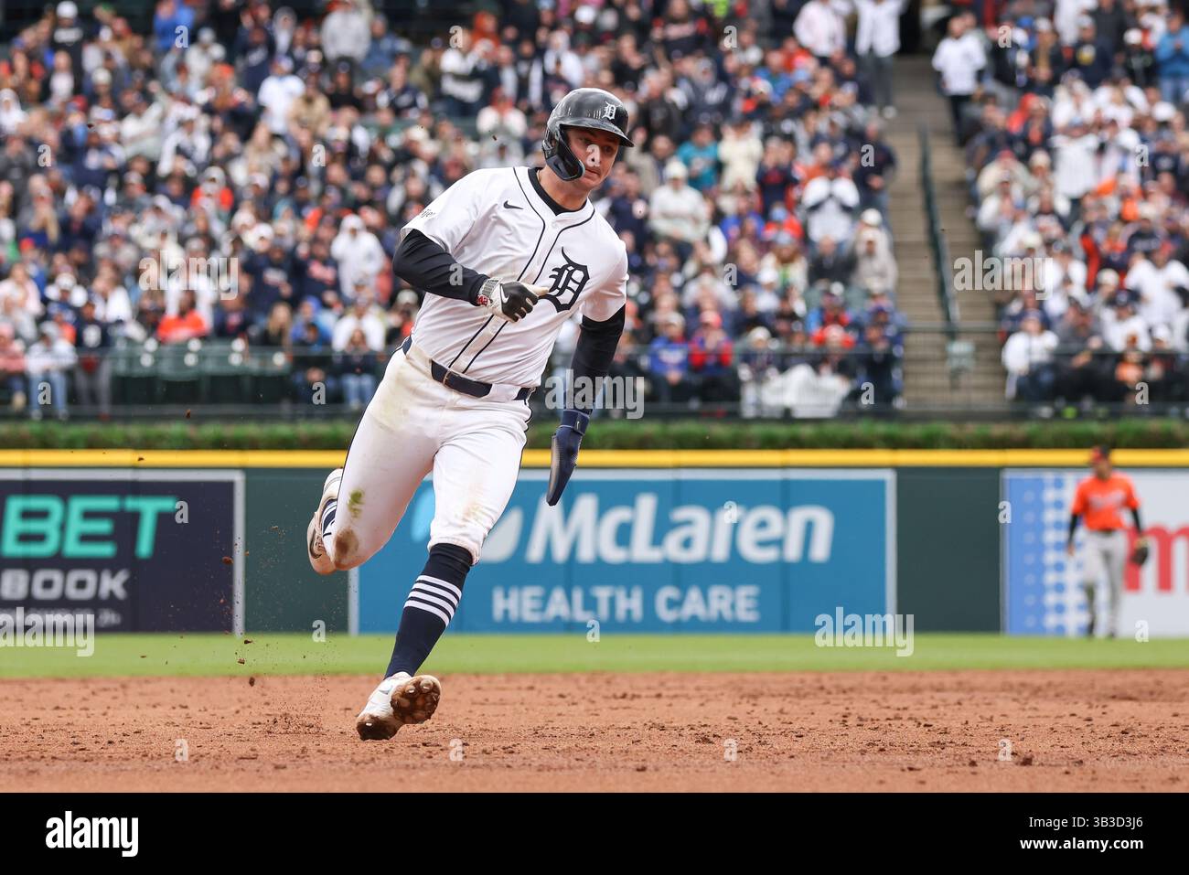 DETROIT, MI - APRIL 26: Detroit Tigers shortstop Trey Sweeney (27) runs ...