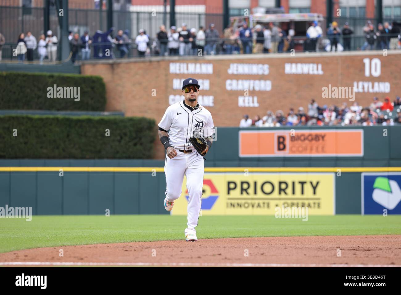 DETROIT, MI - APRIL 26: Detroit Tigers center fielder Javier Baez (28 ...
