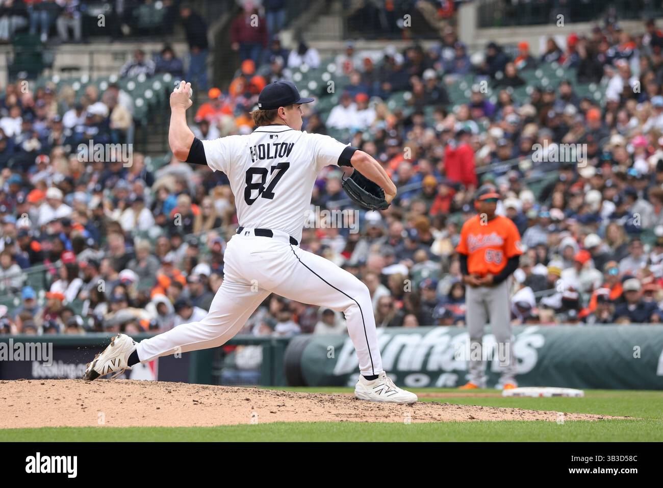 DETROIT, MI - APRIL 26: Detroit Tigers relief pitcher Tyler Holton (87 ...