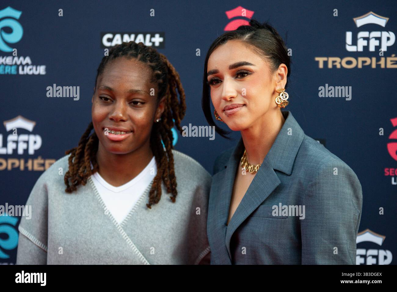 Tara Elimbi Gilbert of Paris Saint Germain and Sakina Karchaoui of ...