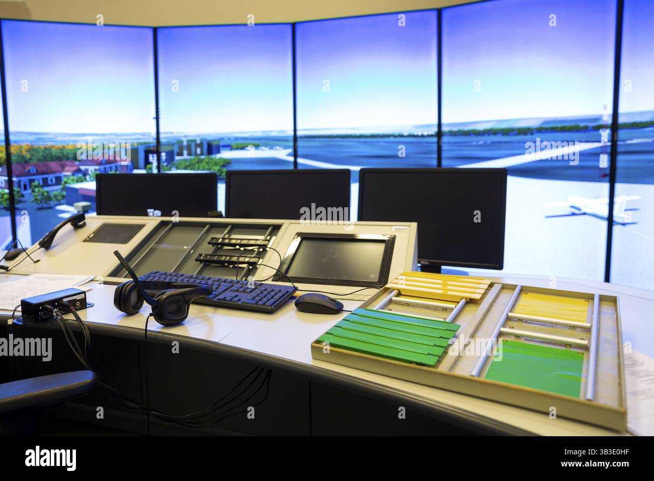 Air traffic control simulator station Stock Photo - Alamy