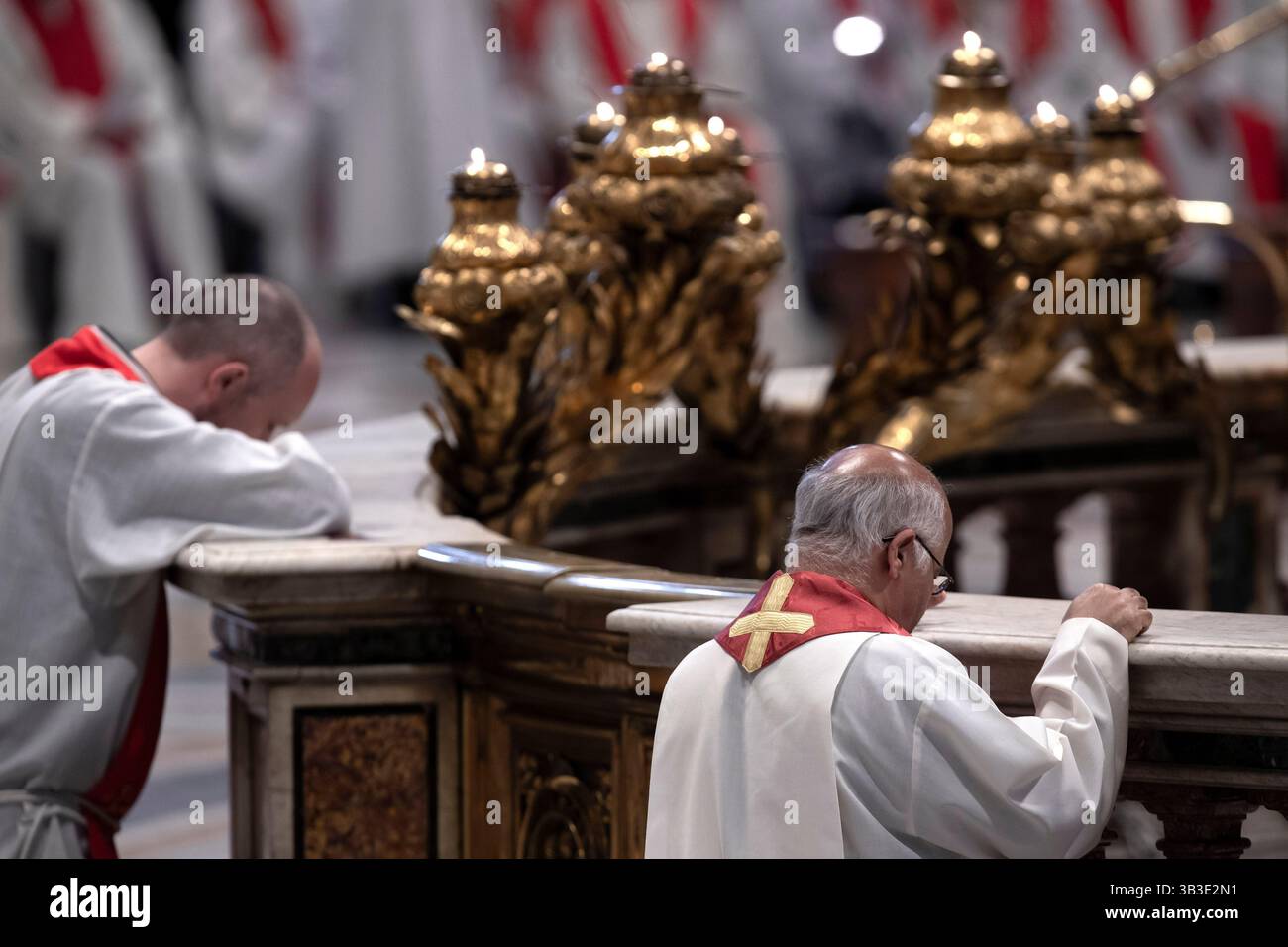 Vatican City, Vatican, 28 April 2025. Priests pray before mass on the ...