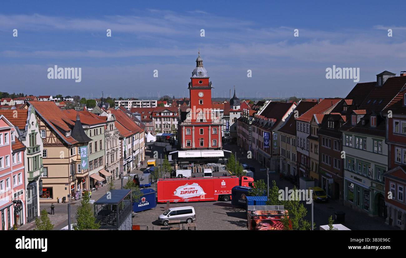 29 April 2025, Thuringia, Gotha: The historic town hall in the middle ...