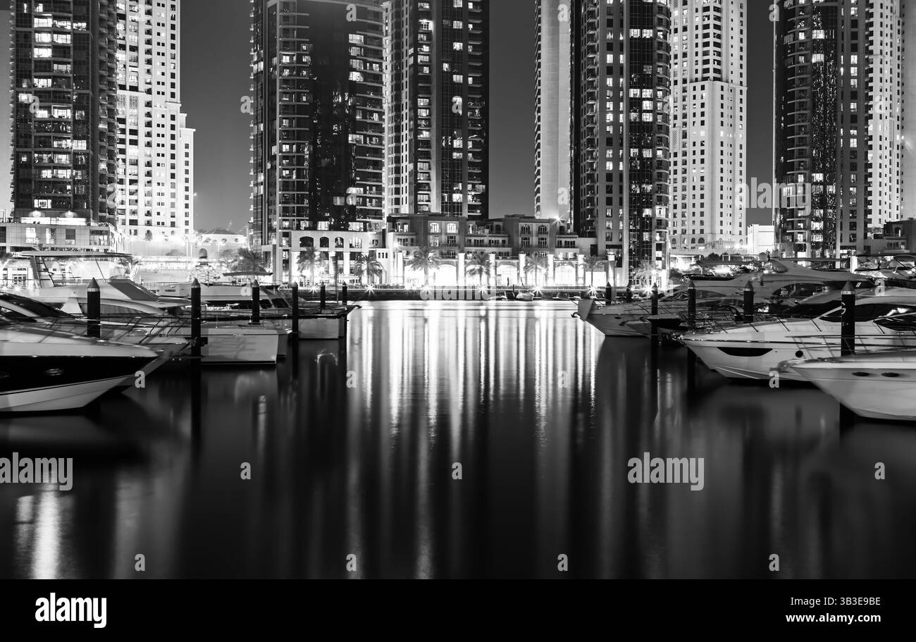 In background marina bay Black and White Stock Photos & Images - Alamy