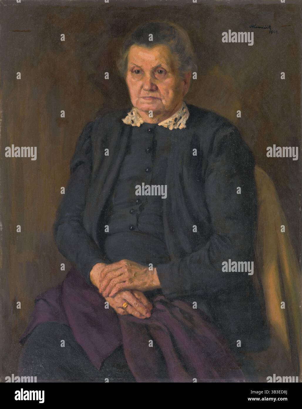 Portrait of a mother, 1949 Stock Photo - Alamy